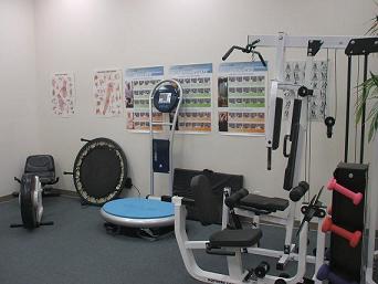 Exercise room WAVE machine | Lumley Chiropractic & Rehabilitation Centre